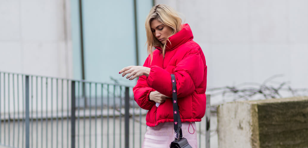 Die schönsten warmen Daunenjacken für Frauen diesen Winter